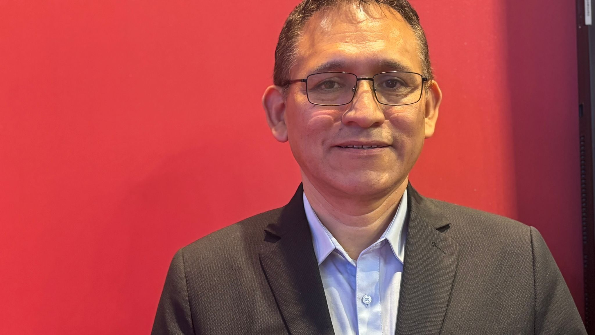 Yuri Guerra, regulador de Perú: “El impuesto selectivo al consumo debe ...